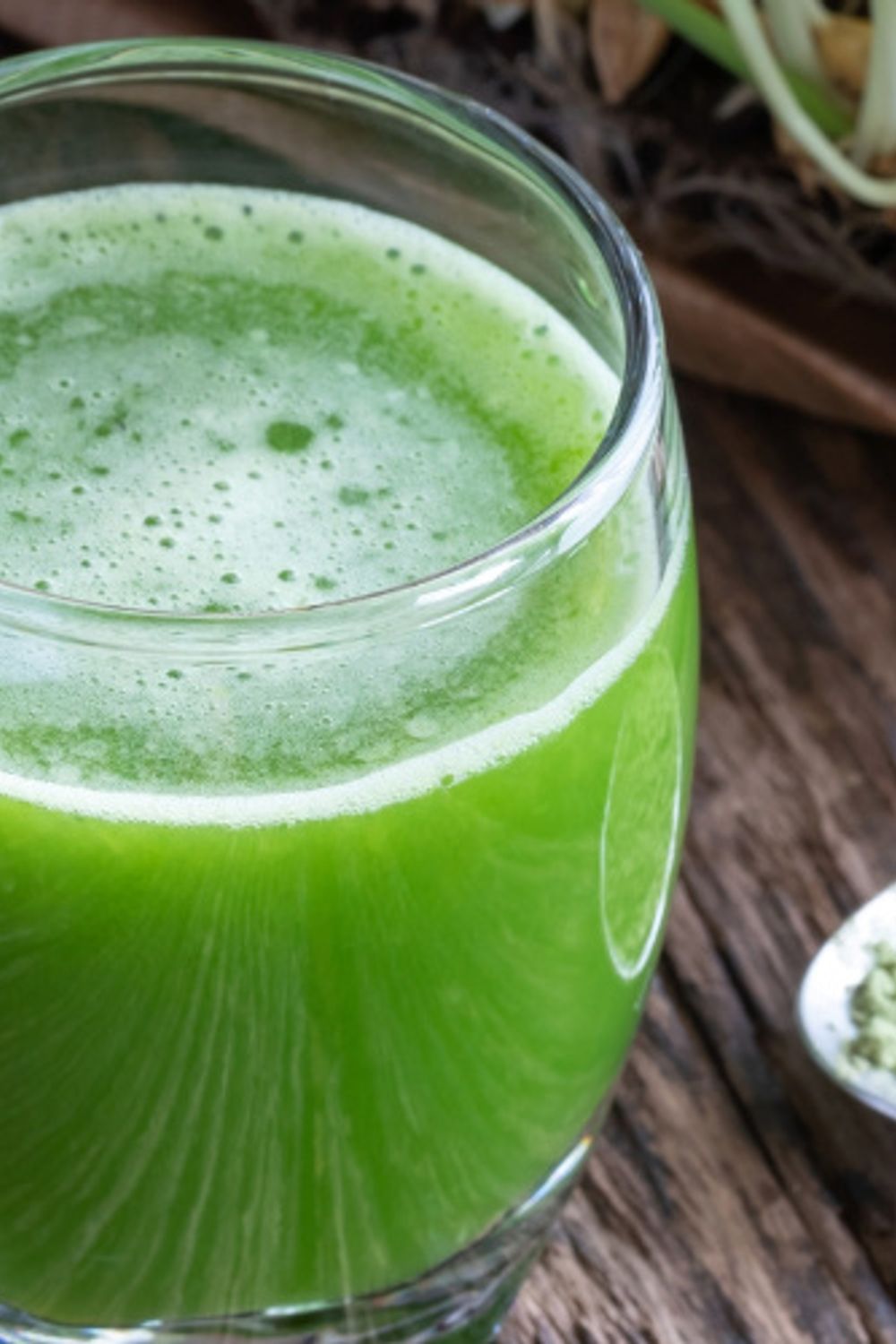 What is the difference between wheatgrass and barley grass? | Green ...