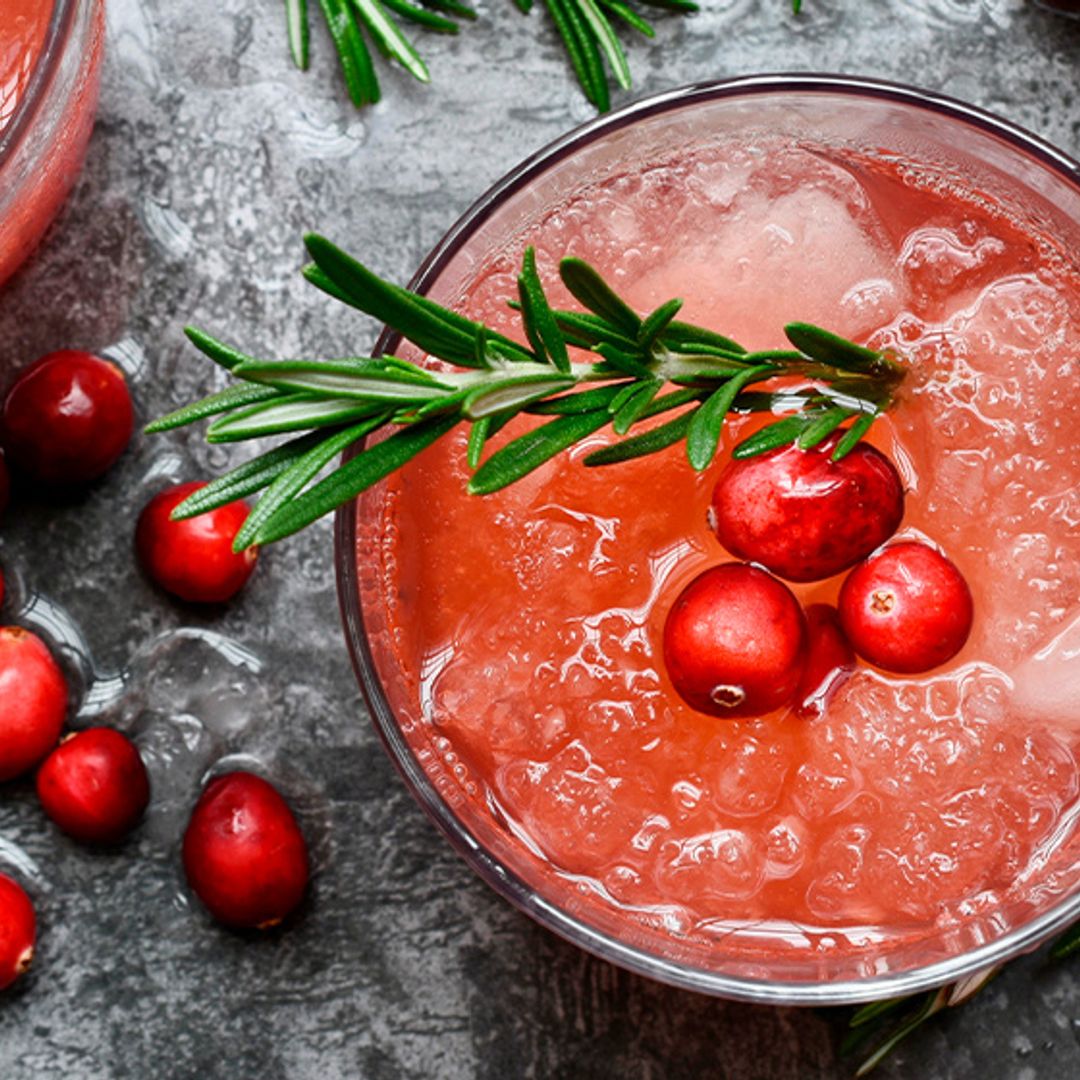 Kombucha Mocktail with Turmeric, Ginger & Cranberry Juice | Recipe ...